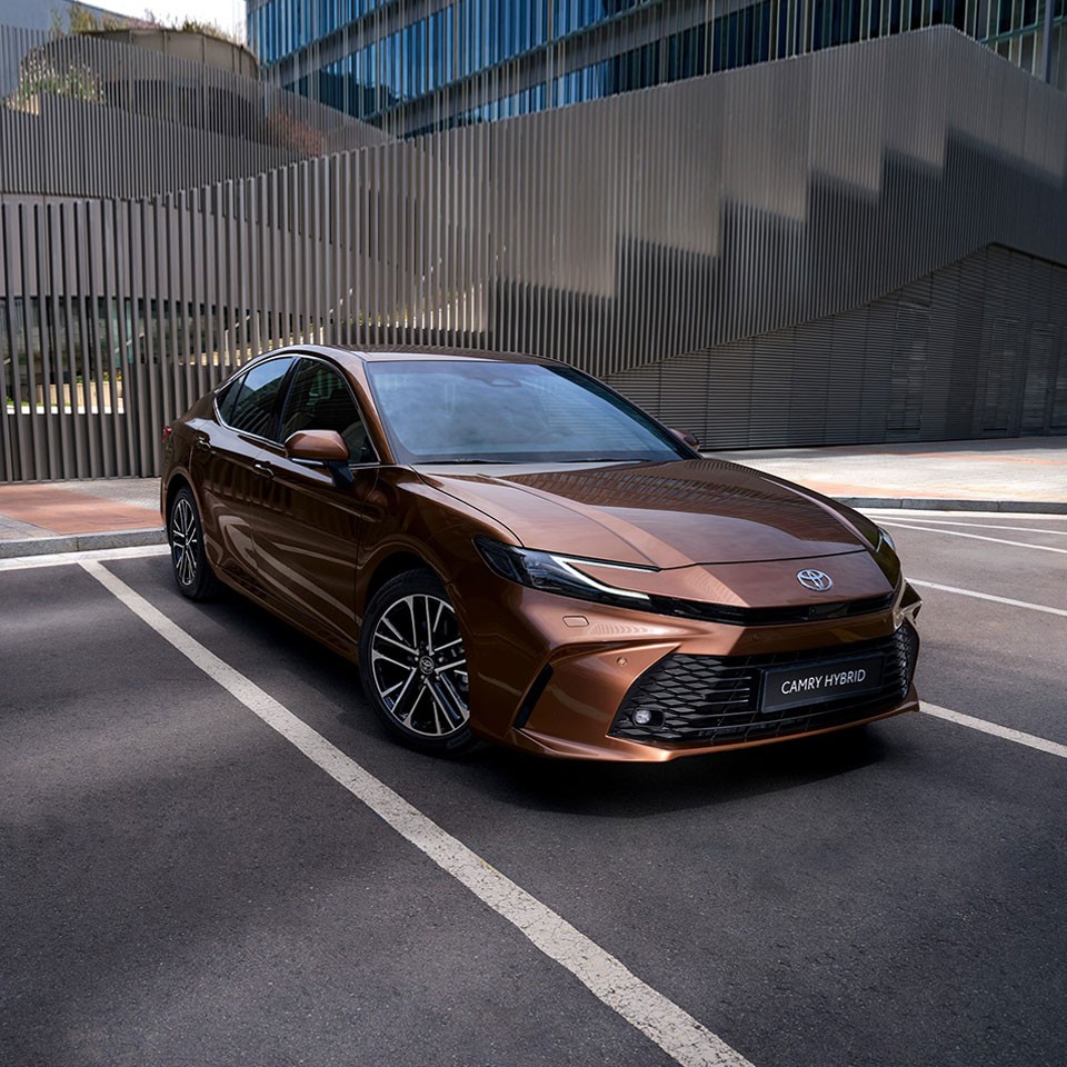 Оферти за нови автомобили на лизинг | Toyota България